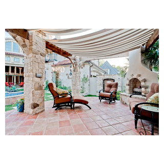 Highland Park spanish mediterranean design - Mediterranean - Patio ...