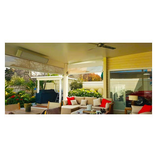 Insulated Verandah with deck, pool and more - Moderno - Patio ...