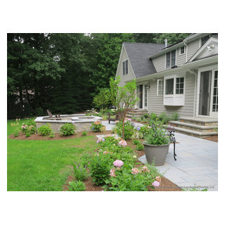 Interlocking Concrete Pavers & Segmental Wall Products - Traditional ...