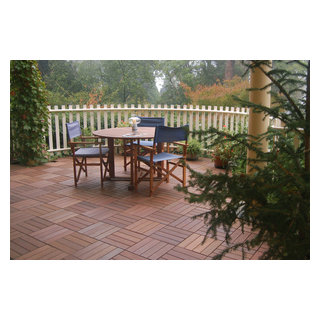 Ipe wood deck tiles laid in traditional basketweave pattern ...