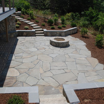 Irregular Bluestone Patio - Photos & Ideas | Houzz
