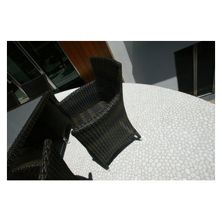 Island Stone timor white perfect pebble patio - Modern - Patio - Other ...