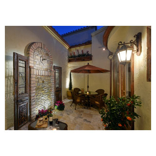 Italian Atrium - Mediterranean - Patio - San Diego - by Torrey Pines ...