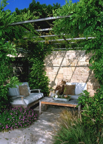 32 Garden Seating Areas Surrounded by Greenery | Houzz UK