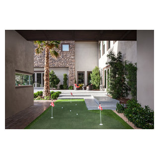 Mini golf in the courtyard - Contemporary - Patio - Las Vegas - by KuDa ...