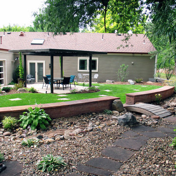 Red Flagstone Patio - Photos & Ideas | Houzz