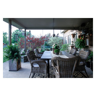 My Houzz: Meaghan and Trevor: Welland, ON - Éclectique - Terrasse et ...