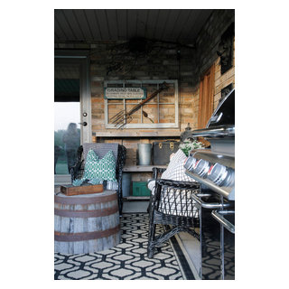My Houzz: Meaghan and Trevor: Welland, ON - Eclectic - Patio - Toronto ...