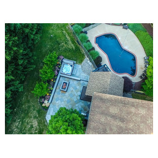 Oakwood Design-Build Outdoor Space - Transitional - Patio ...