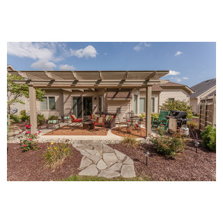 Operable Pergola with crescents open, and screen retracted - Farmhouse ...