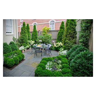 Outdoor Dining Room - Traditional - Patio - DC Metro - by Mary Kirk ...