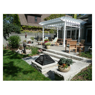 Outdoor Fire Pits and Fireplaces - Contemporary - Patio - Milwaukee ...