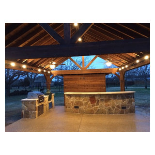 Outdoor Kitchen & Curved Stone Bar - Rustic - Patio - Dallas - by Urban ...