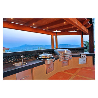 Outdoor Kitchen Installations with Evo Circular Cooktop - Mediterranean ...