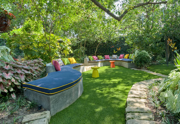 10 Outdoor Banquettes Create Fresh-Air Seating With Style