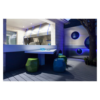 Outdoor Pool and Entertainment Area - Contemporary - Patio - Dallas ...