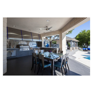 Outdoor Pool and Entertainment Area - Contemporary - Patio - Dallas ...