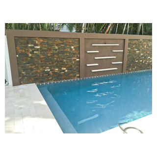 Pool Surrounding with Terrablend Ledgestone - Contemporary - Pool ...