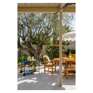 Palm Springs William Cody Tennis Club Bungalow - Midcentury - Patio ...