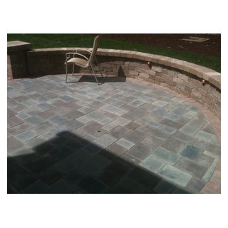Patios with seatwalls - Traditional - Patio - Detroit - by Apex ...