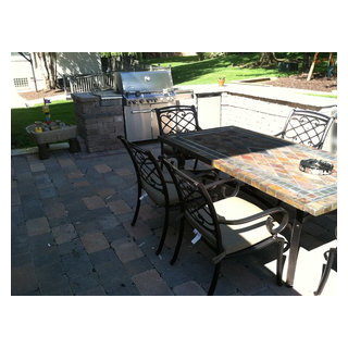Patios with seatwalls - Traditional - Patio - Detroit - by Apex ...