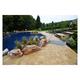 Raised Stone Bond Beam & Raised Spa Pool - Traditional - Patio - New ...