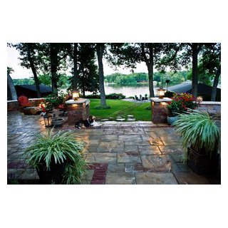 River View - Traditional - Patio - Other - by Terra Yard Creations | Houzz