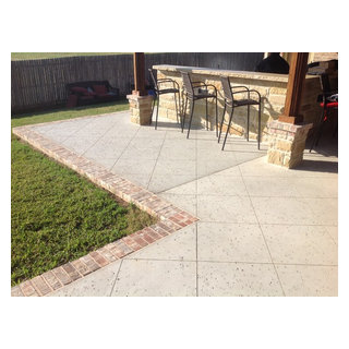 Rock Salt Finish Concrete w/Brick Border - Craftsman - Patio - Dallas ...