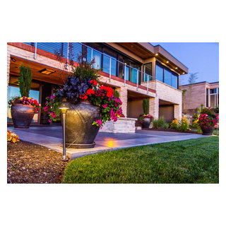 Shoreline Containers - Modern - Patio - Seattle - by Elite Horticulture ...