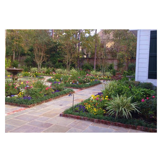 Softscape - Traditional - Landscape - Houston - by Outer Image Design ...