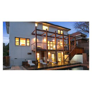 Spotted Gum decking, posts and beams - Modern - Patio - Melbourne - by ...