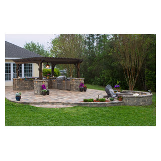 The Bracey Project - Traditional - Patio - Jacksonville - by Pratt Guys ...