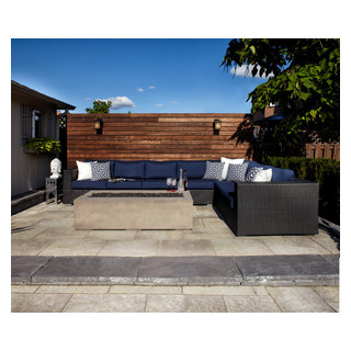 The Galloway - Contemporary - Patio - Toronto - by Nature's Choice ...