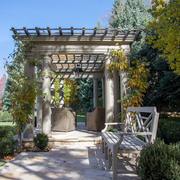 Two Post Pergola - Photos & Ideas | Houzz