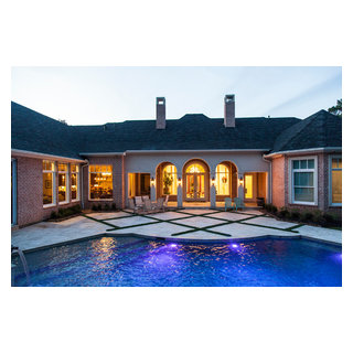 Upscale Classic in High Meadow Ranch in Magnolia, TX - Traditional ...