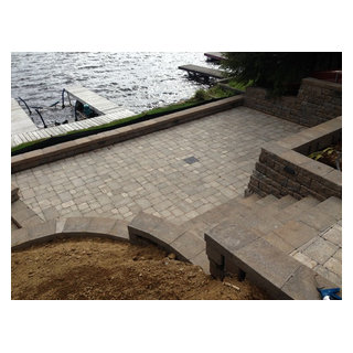 Versa Lock Walls and Uni Lock Pavers Patio - Traditional - Patio ...
