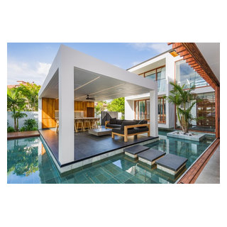 Water House by Chris Clout Design. Constructed by David Radic Prestige ...