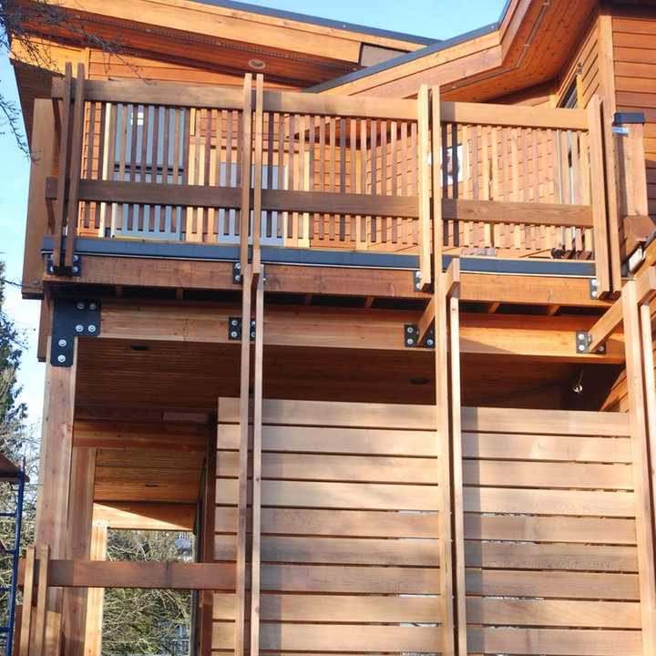 Cedar Privacy Screen - Photos & Ideas | Houzz