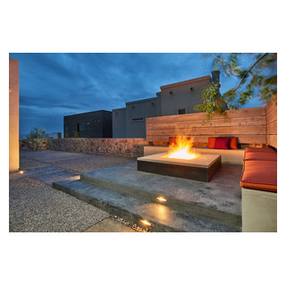 Westside El Paso Contemporary Outdoor Living - Contemporary - Patio ...