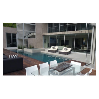 360 Degree Spa Spillover - Moderne - Piscine - Los Angeles - par Emerge ...