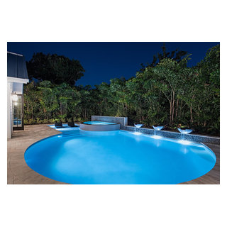 636 Wedge Dr - Beach Style - Pool - Miami - by Belz Properties | Houzz