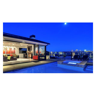 A Contemporary Sanctuary - Modern - Pool - Orange County - by Cantoni ...