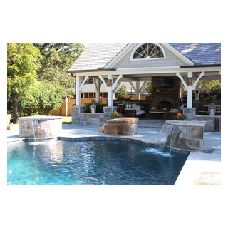 A Southern Pool with Wet Edge Prism Matrix Deep Blue Sea - Traditional ...