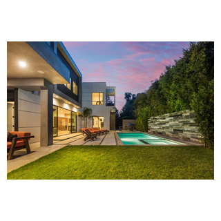 Addison - Modern - Pool - Los Angeles - by Texture Living Inc | Houzz