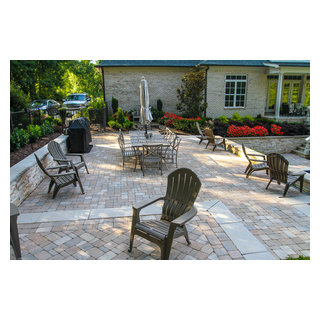 AFTER WITH PAVERS PUT IN: Pool with firepit, english garden, large ...