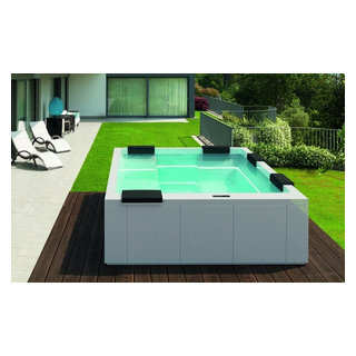 Aquatica Maya Spa Pro by Marc Sadler - Modern - Pool - Miami - by ...