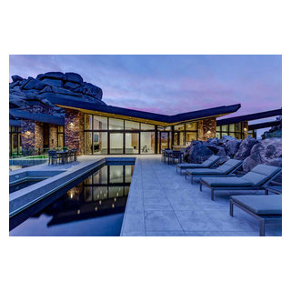 Arizona Desert Hillside House - Modern - Pool - Phoenix - by KOSS ...