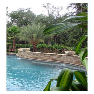 Backyard Paradise - Modern - Pool - Jacksonville - by Core Outdoors ...