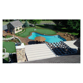Barclay, Pennsylvania - Traditional - Pool - Toronto - by ShadeFX | Houzz
