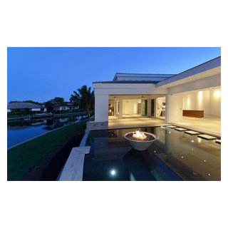 Bay Isles - Modern - Pool - Tampa - by Pool Design Concepts | Houzz